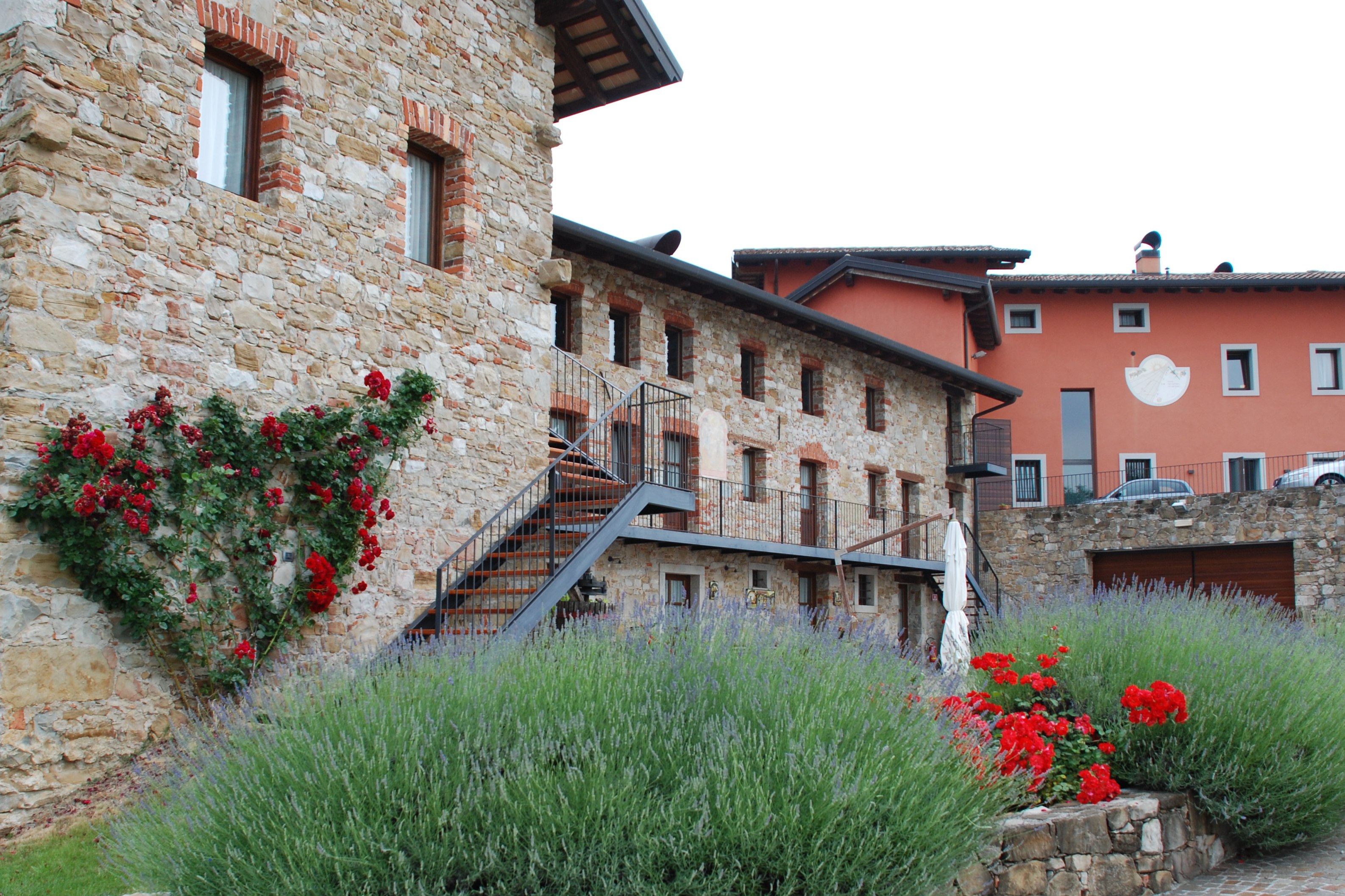 VATRI ERMES | CercArti